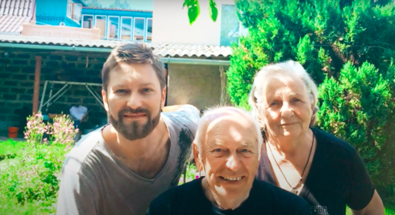 EL Кравчук - співак розповів про батька, який помер під час окупації ...