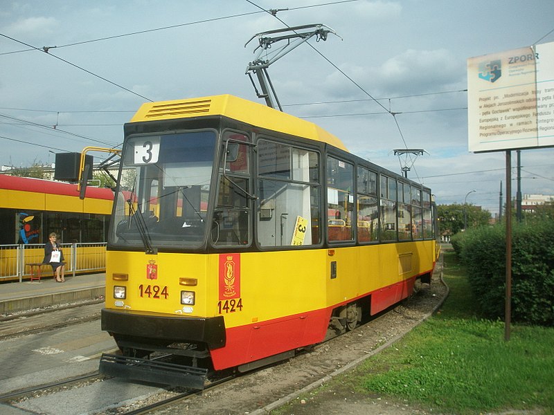 Польща віддасть Україні трамваї Konstal 105 - фото | РБК Украина