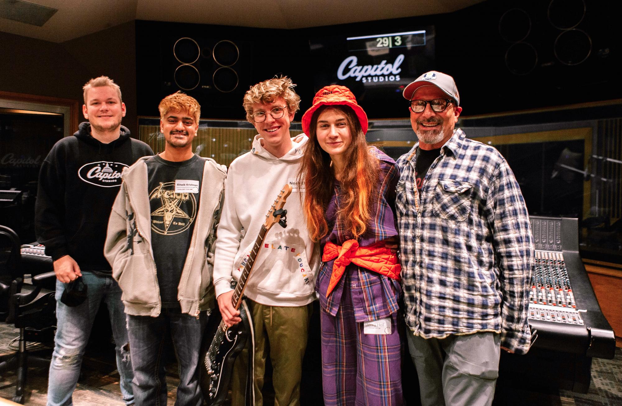 Jerry Heil похвасталась новыми фото из Калифорнии | РБК-Україна