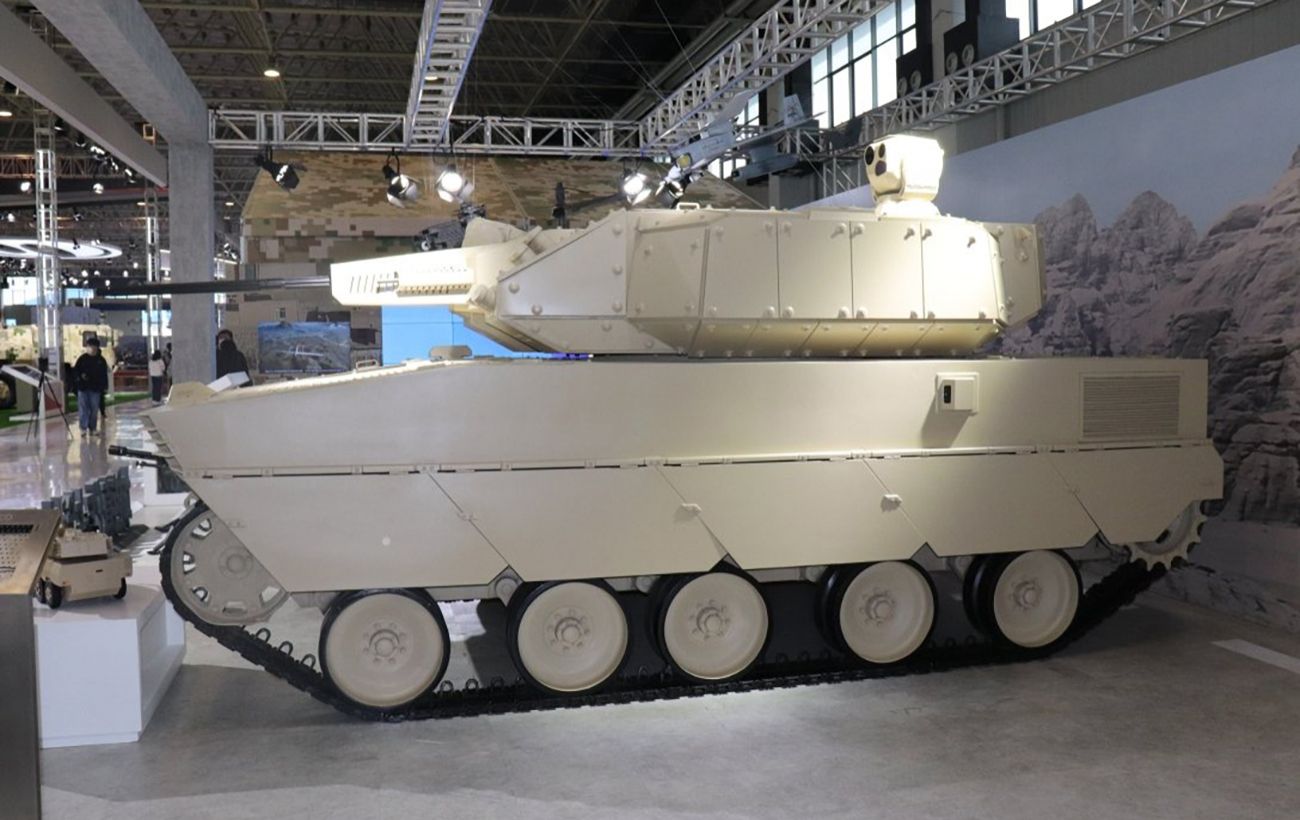 Боевой робот VU-T10 – Китай представил свою новейшую разработку | РБК ...