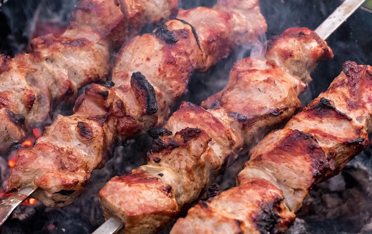Шашлик з якого м'яса самий шкідливий для здоров'я людини | РБК Украина