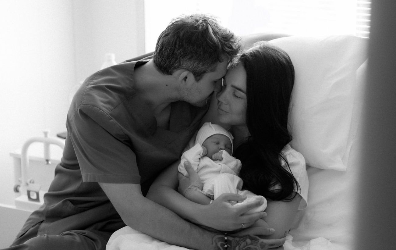 Женя Кот и Наталья Татаринцева показали дочь впервые после родов - фото ...