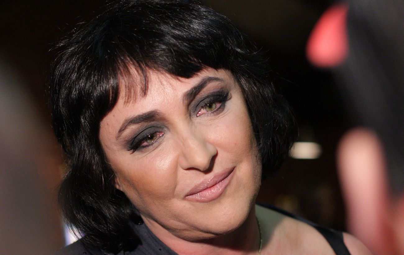 Pro-Russian singer Milyavskaya wants to marry billionaire Murdoch ...