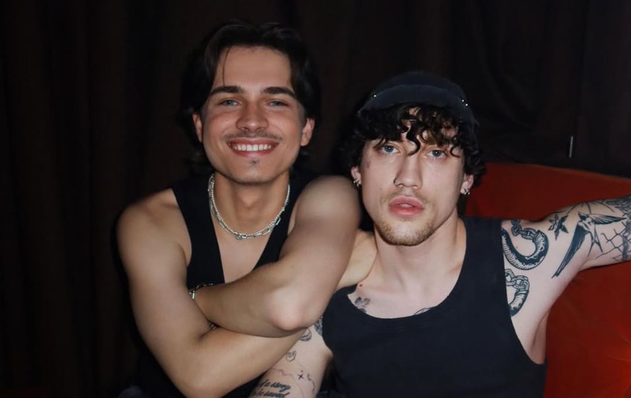 Олег Машуковский показал подарок бойфренду на День всех влюбленных ...