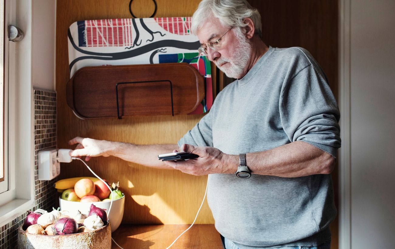 Чому телефон Андроїд може гальмувати - список причин | РБК-Україна