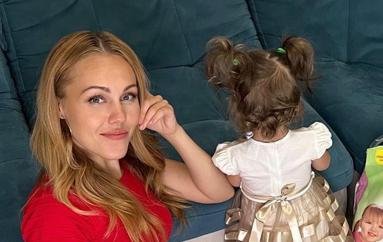 ALYOSHA восхитила редким фото двухлетней дочери. Новости :section-UKR.NET.