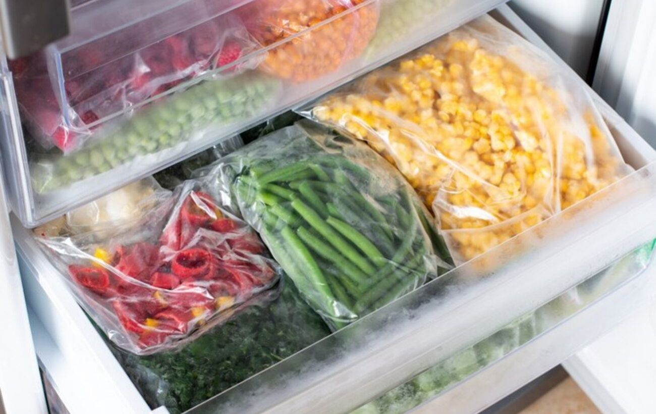 Як не можна зберігати продукти в морозилці - список помилок | РБК-Україна