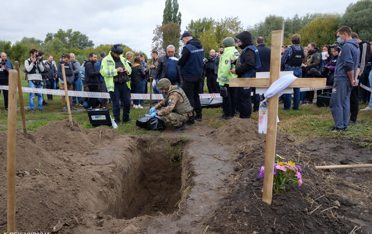 Isw Масові поховання в Ізюмі свідчать про те що звірства росіян у Бучі не були аномалією РБК
