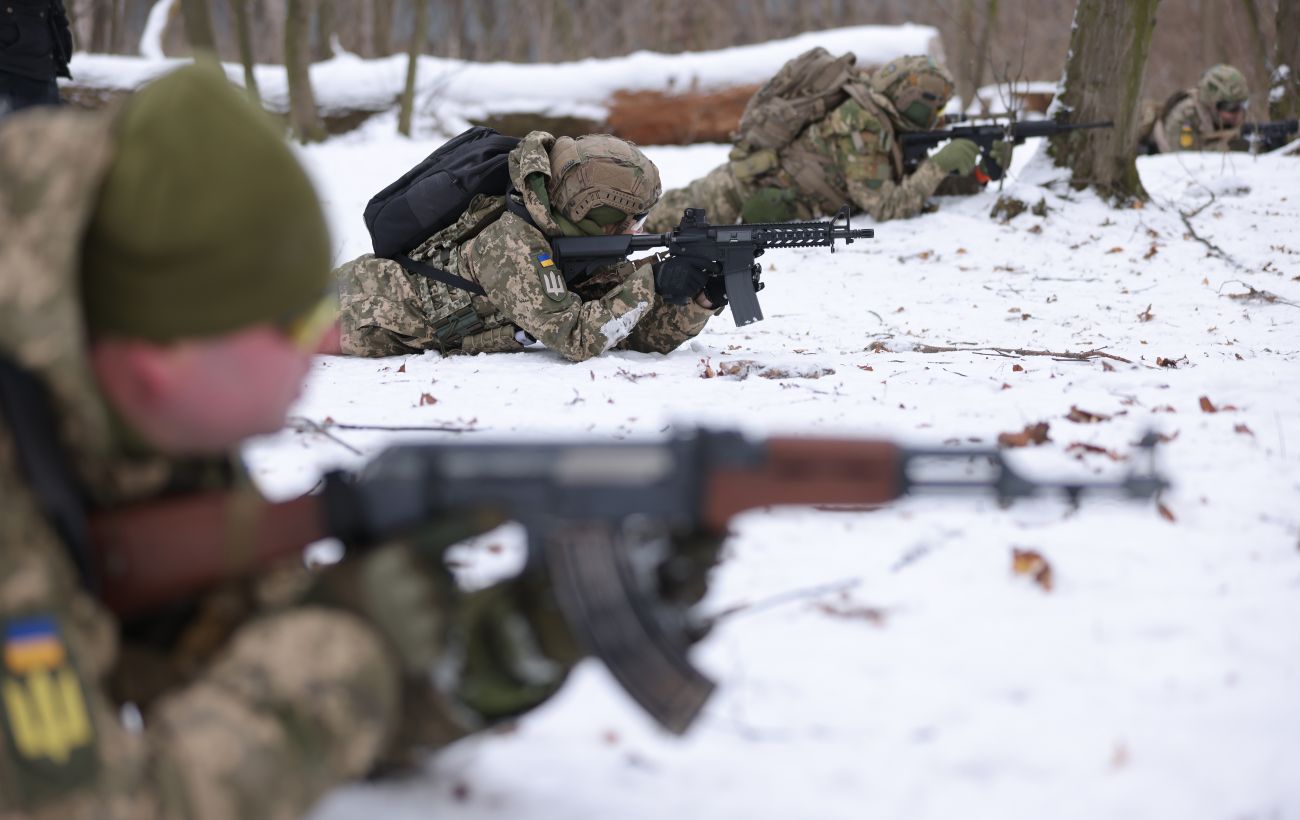 В Киеве раздали автоматы | Стайлер