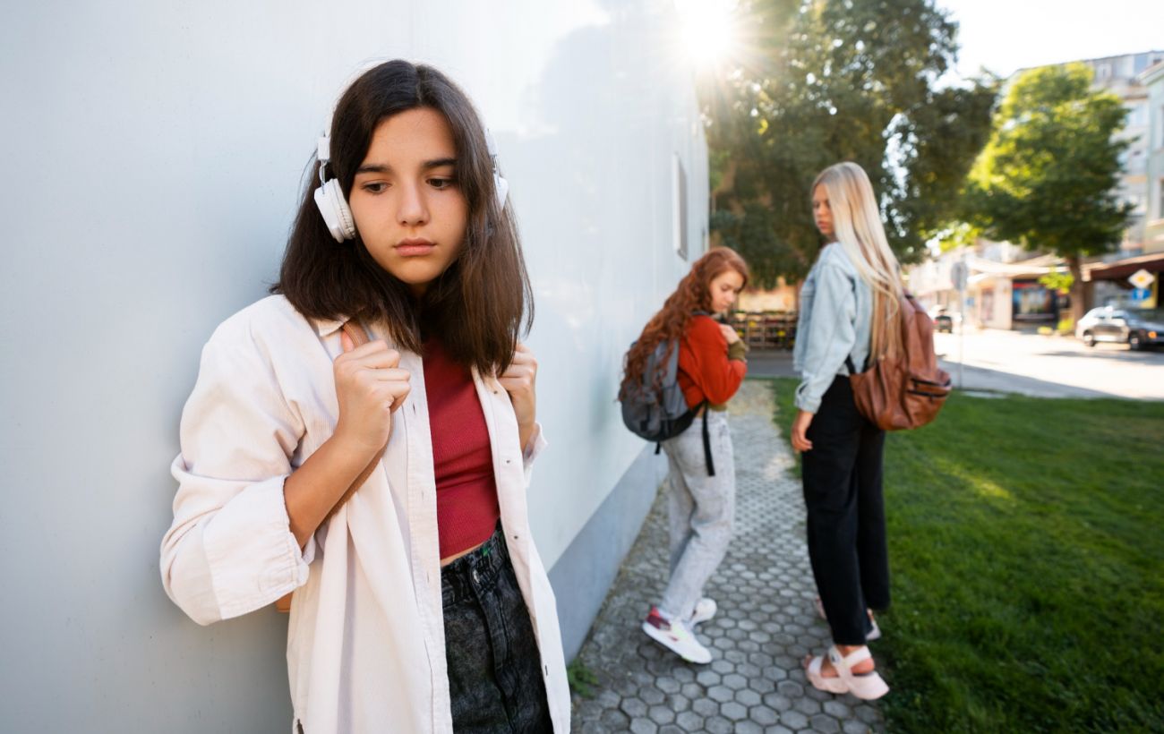 Підліток бунтує, що робити - психолог дала поради батькам | РБК-Україна